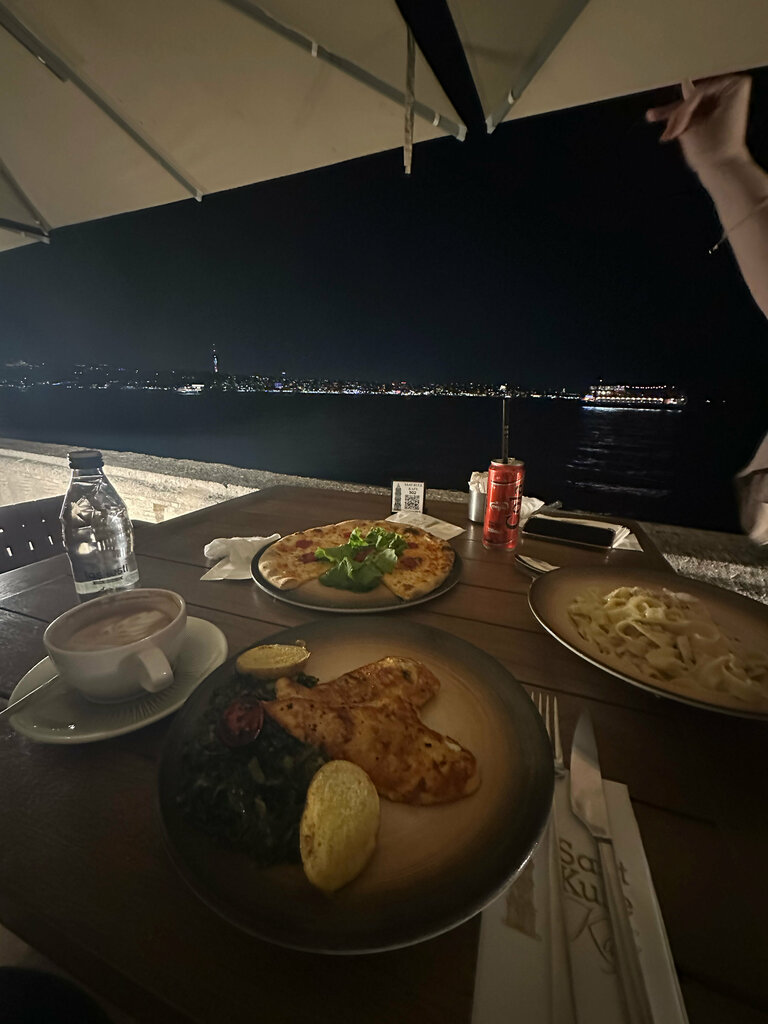 Restoran Saat Kulesi, İstanbul, foto