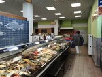 Морепродукты (2-ya Dachnaya ulitsa No:1А), balık ve deniz ürünleri  Omsk'tan