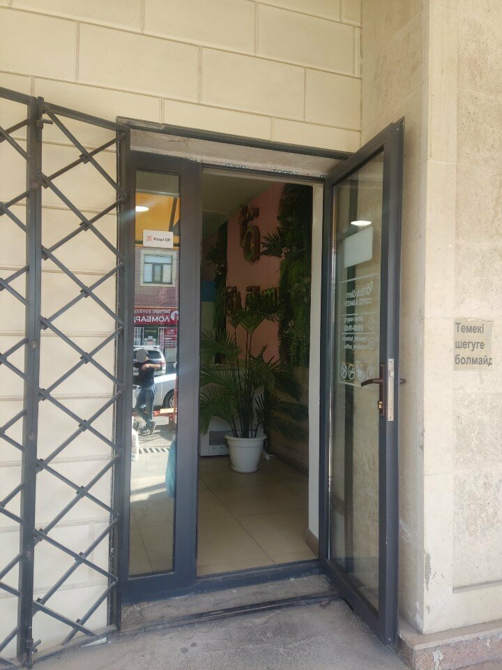 Pasta, şekerleme ve tatlı Tatti alemi, Türkistan, foto