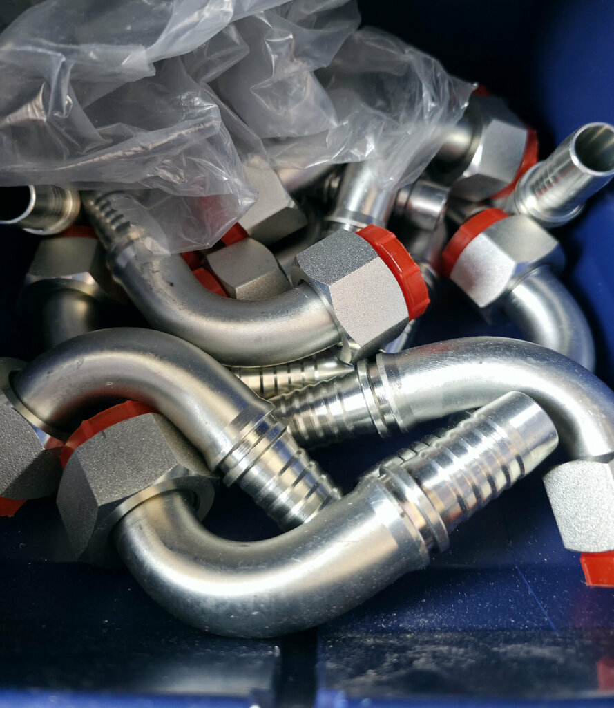 Kollar ve hortumlar Сервис РВД Шлангов, Saint‑Petersburg, foto