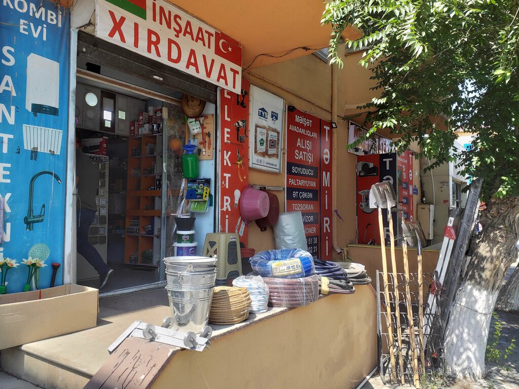 Yapı mağazası İnshaat khirdavat, Sumgayıt, foto