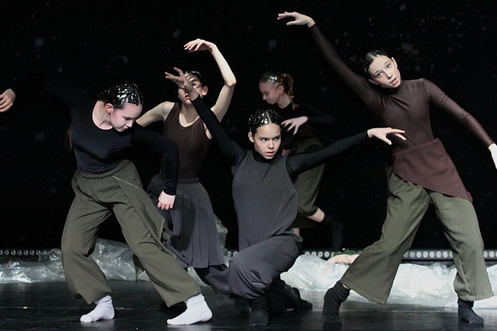 Dans okulları Murashki, Saratov, foto