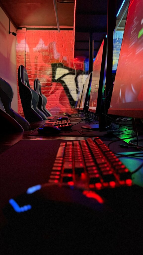Bilgisayar kulübü Центр киберспорта Cyber Union, Saint‑Petersburg, foto