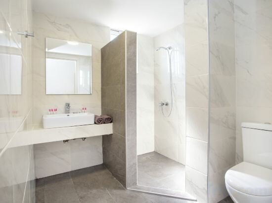 Otel Anika Studios, Dünya, foto