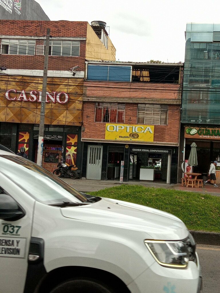 Kontakt lens firmaları Óptica Health Vision, Bogota, foto