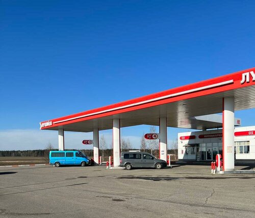 Benzin istasyonu Лукойл, Mogiliovskaya oblastı, foto