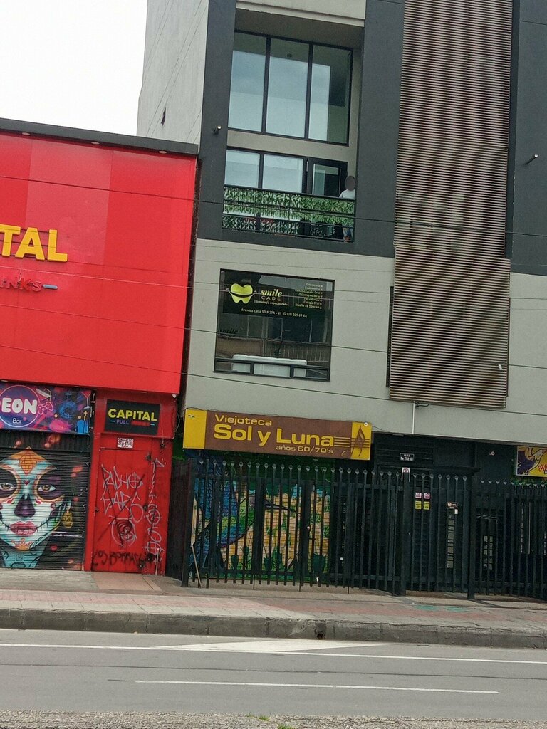 Bar Viejoteca Sol y Luna, Bogota, foto