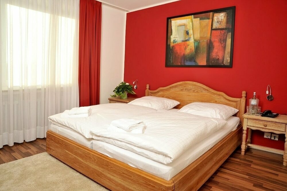 Otel Stadthotel Langenfeld, Langenfeld, foto