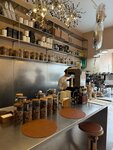 Неслучайно 0808 (Krasnaya Presnya Street No:38), kahve dükkanları  Moskova'dan
