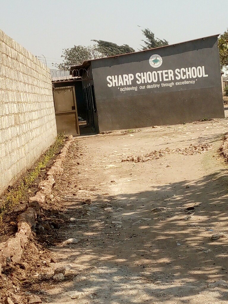 Spor kulüpleri Sharp shooter school, Lusaka, foto