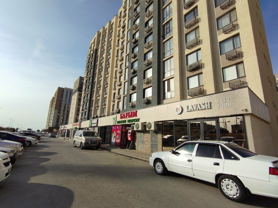 Market Tomiris, Çimkent (Şımkent), foto