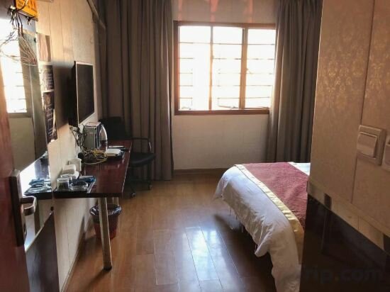 Genjia Hotel, hotel, 290 meters south of Exit C of Lishe Metro Station ...