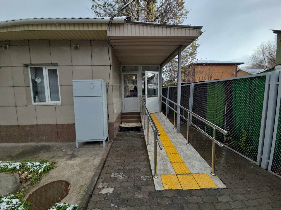 Kütüphaneler CBS g. Almaty Detskaya biblioteka 1, Almatı, foto