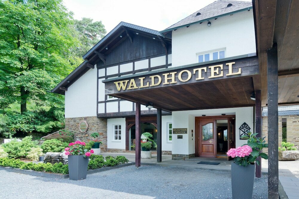 Otel Romantik Waldhotel Mangold, Bergisch Gladbach, foto