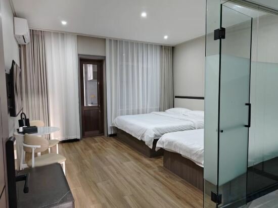 Otel Tongjiang Weiyi Express Hotel, Heilongjiang, foto