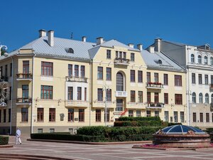 Дом Абрампольского (Savieckaja Street No:17), turistik yerler  Minsk'ten