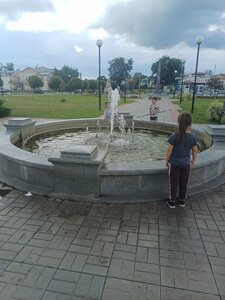 Çeşme Fountain, Kamyşlov, foto