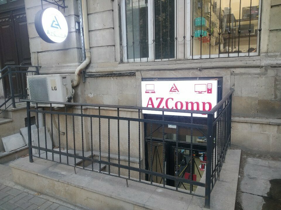 Bilgisayar aksesuarları AzComp, Bakü, foto