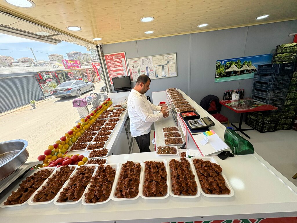 Restoran Adıyaman subaşı çigköfte Kırıkhan şube, Kırıkhan, foto