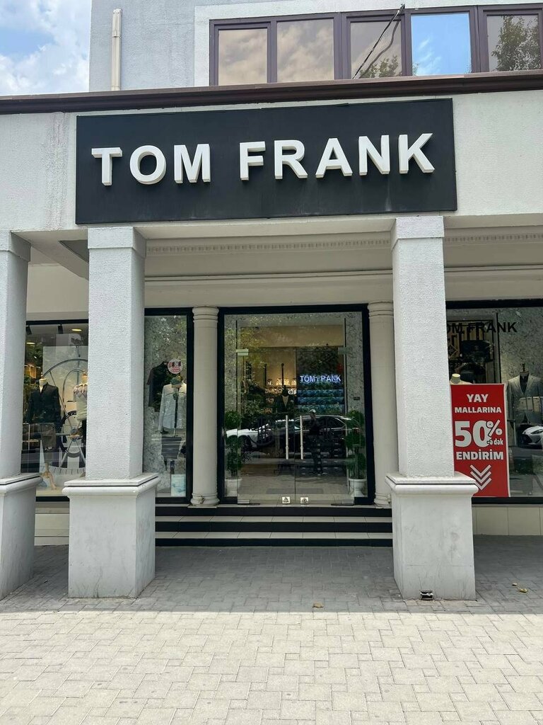 Giyim mağazası Tom Frank, Bakü, foto