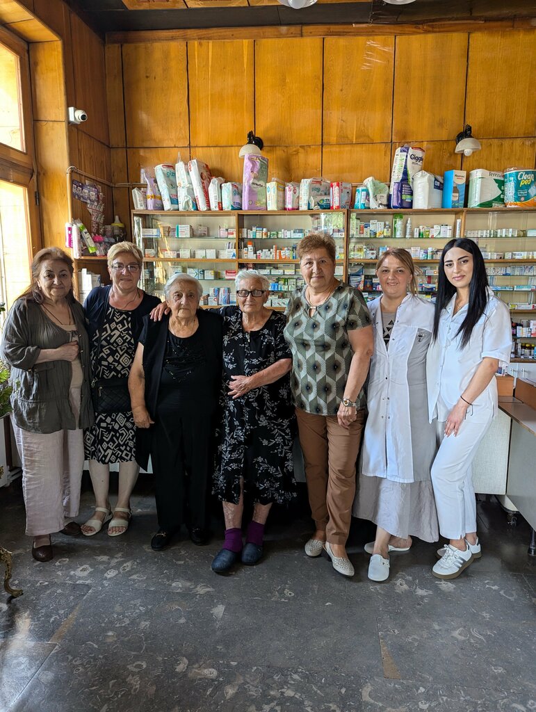 Eczaneler Pharmacy №4, Gümrü, foto