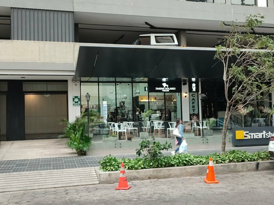 Kaş ve kirpik salonu Jimena Solares BeCafe, Santa‑Krus, foto
