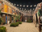 Avgust (Onika Arsenevicha Mezhlumova Street No:6), otel  Izberbash'tan