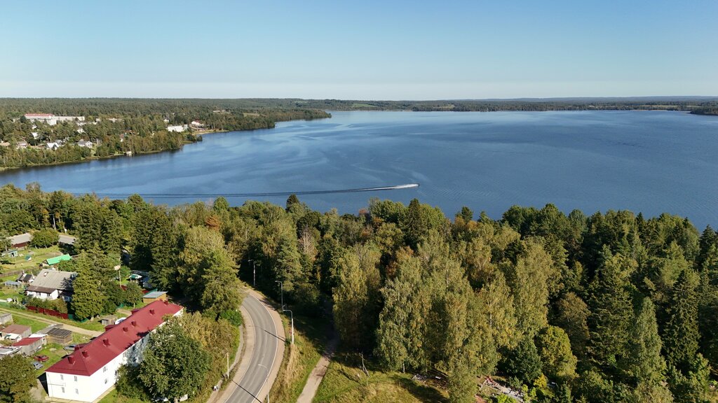 Yazlık yerleşim Высокогорье, Saint‑Petersburg ve Leningradskaya oblastı, foto