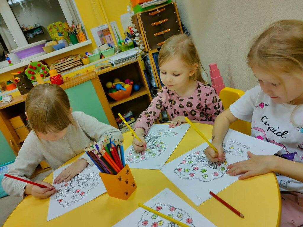 Çocuk gelişim merkezleri Детский центр Умнышка, Saint‑Petersburg, foto