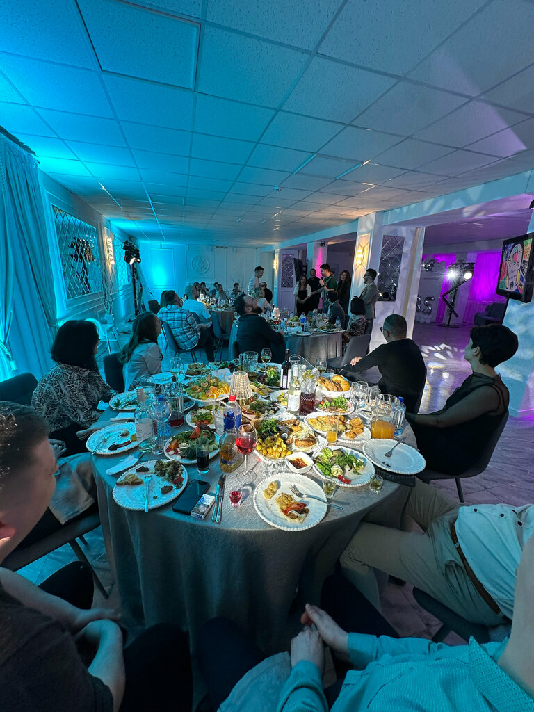 Düğün, toplantı salonu Банкетный зал Зеркало, Kovrov, foto