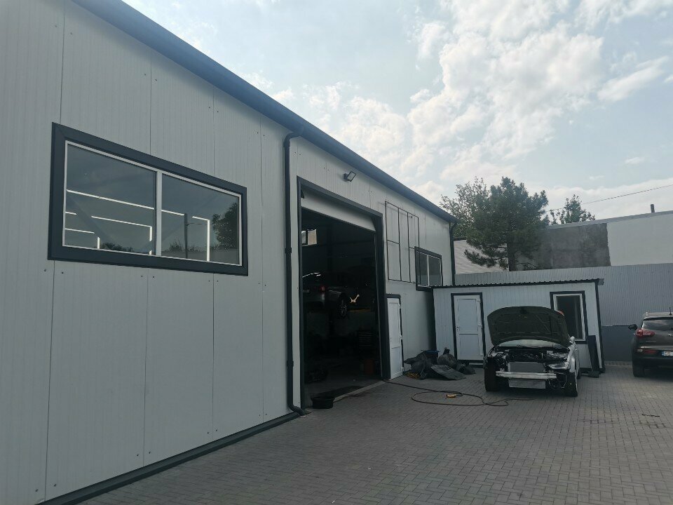 Otomobil servisi Garrett Team, Dünya, foto