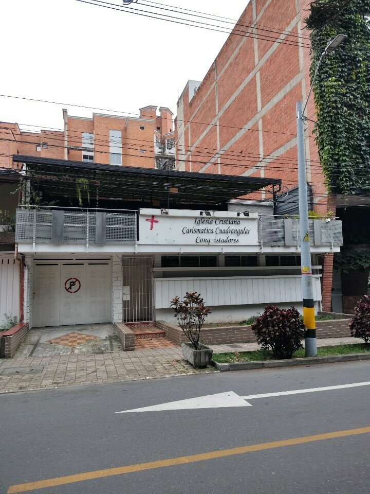 Dini dernekler Charismatic Christian Church Quadrangular, Medellin, foto