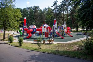 park imia 50-hoddzia Vialikaha Kastryčnika (Dawgabrodskaja Street No:54), kültür ve eğlence parkları  Minsk'ten