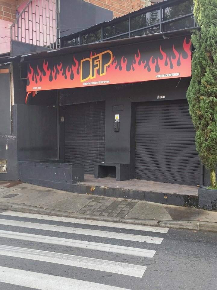 Gece kulüpleri Distrito Federal del Perreo, Medellin, foto