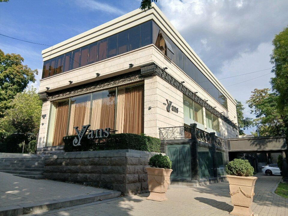 Restoran Yans Club, Erivan, foto