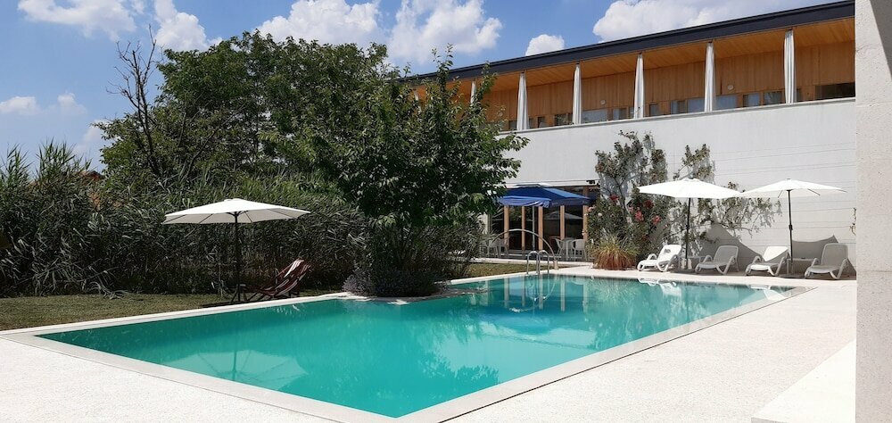 Otel Hotel Gracanica, Dünya, foto