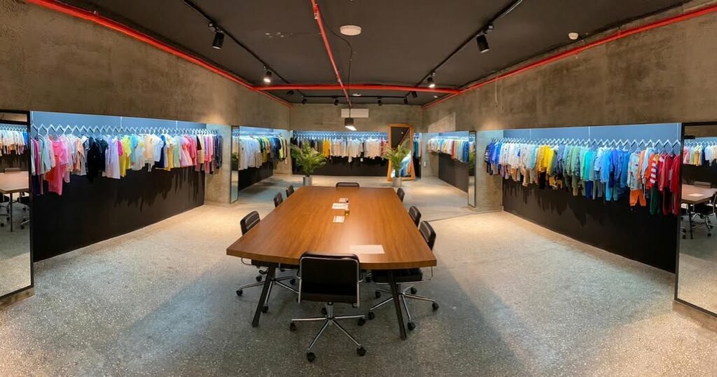 Tekstil fabrikaları Kaf Moda, İstanbul, foto