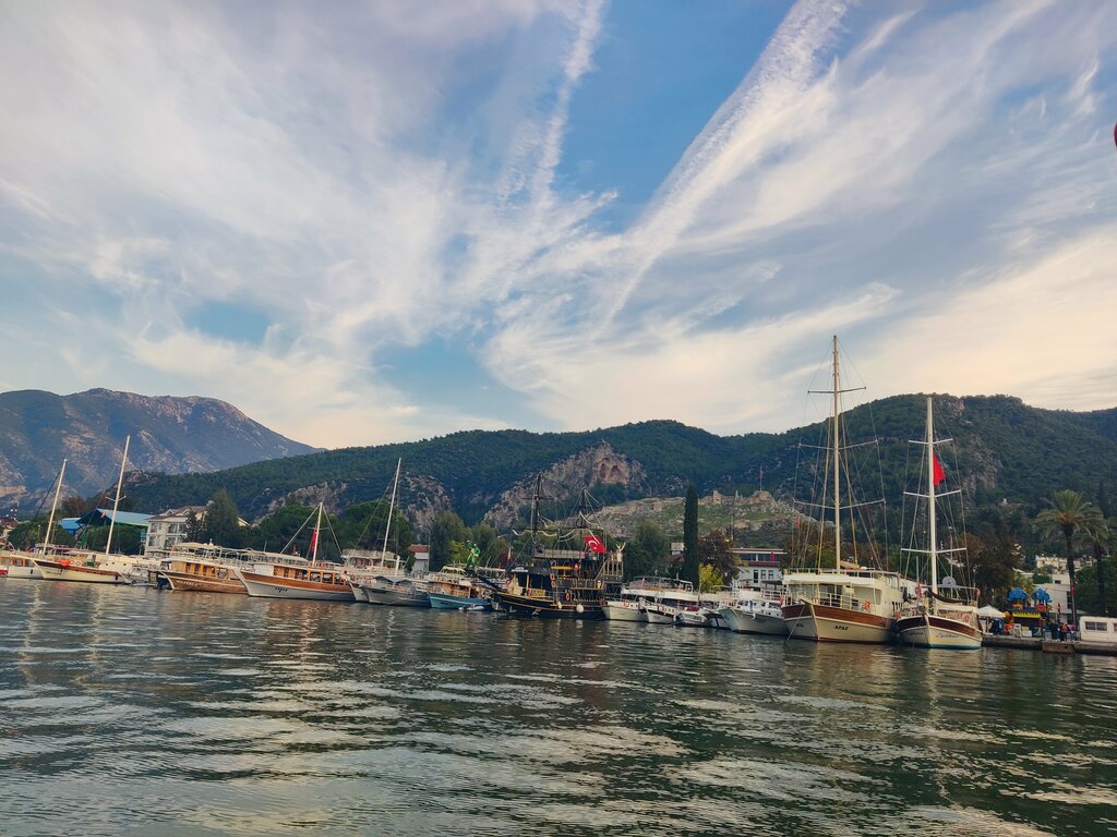 Feribot şirketi Fethiye Water Taxi office, Fethiye, foto
