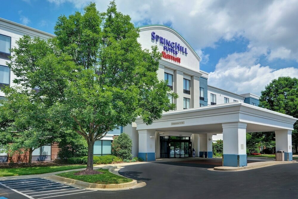 Otel SpringHill Suites by Marriott Lexington Near the University of Kentucky, Lexington, foto