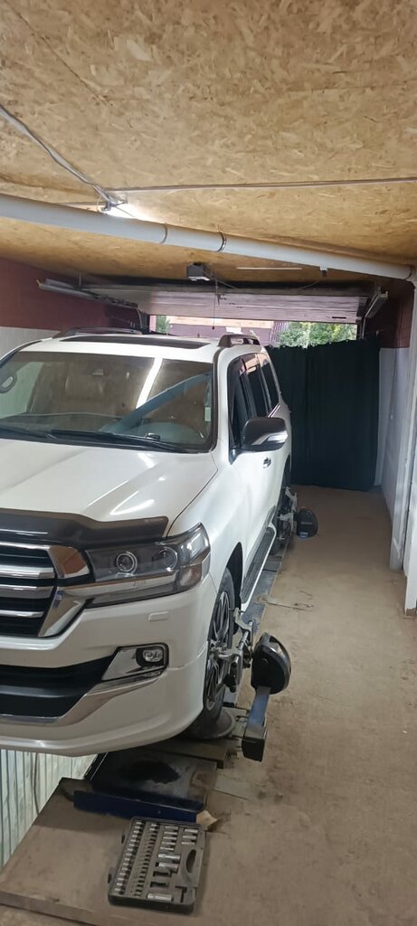 Rot balans Car Alignment and Balancing Center, Astana, foto