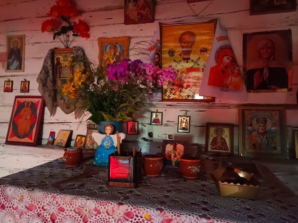 Şapel, haç anıtı St. Nicholas and St. Elijah Chapel, Karelya, foto