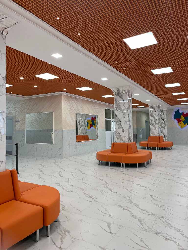 Ortaokul Школа № 4, Uray, foto