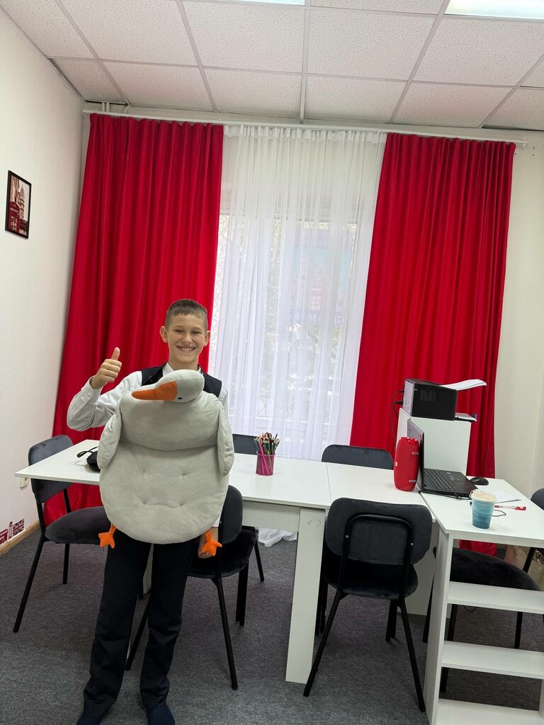 Yabancı dil kursları English with Sevindzh, Moskova, foto