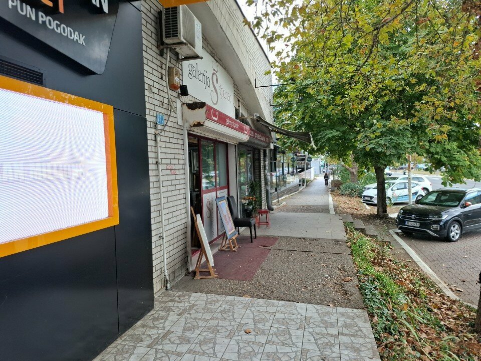 Sanat atölyeleri Galerija Španac prodaja slika, Belgrad, foto