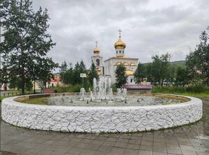 Fountain (Magadan Region, Khasynskiy munitsipalny okrug, posyolok gorodskogo tipa Palatka, ulitsa Lenina), çeşme  Magadan Bölgesi'nden