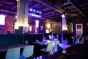 Lemon (Lesnaya ulitsa No:4), restoran  Dzerjinski'den