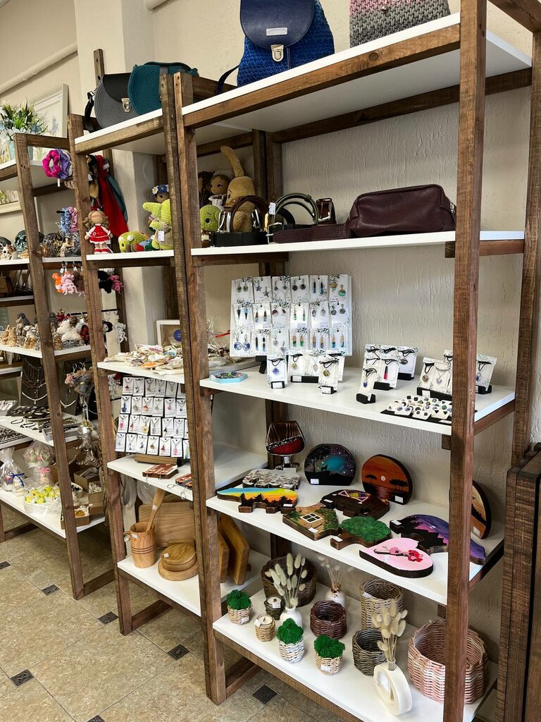 Hediyelik eşya mağazaları Тартария, Gomel, foto