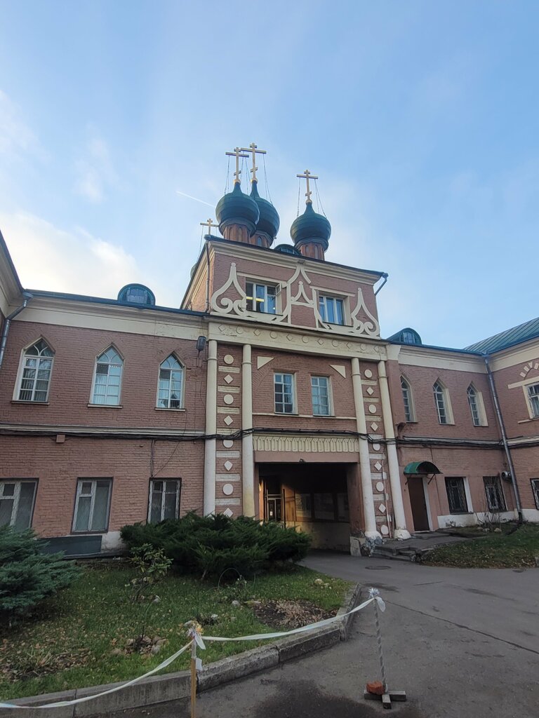 Turistik yerler Надвратный корпус с часовней, Moskova, foto