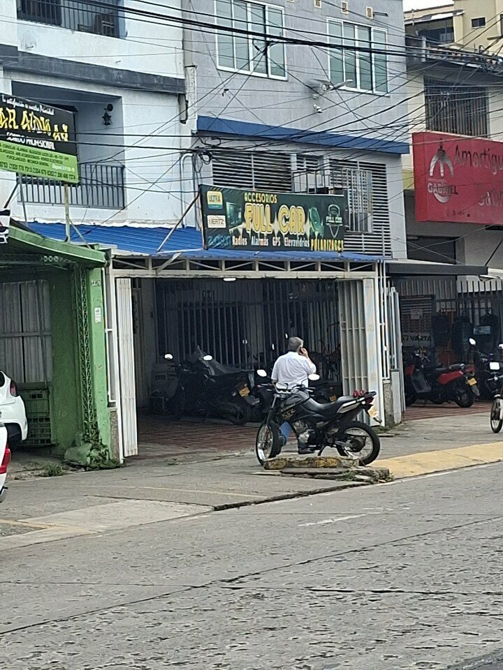 Satış ofisi Full car, Cali, foto