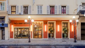Villa Saint Exupery Beach (Provence-Alpes-Côte d'Azur, Alpes-Maritimes, Arrondissement de Nice, Nice, Rue Sacha Guitry, 6), pansiyonlar, hosteller  Nice'den